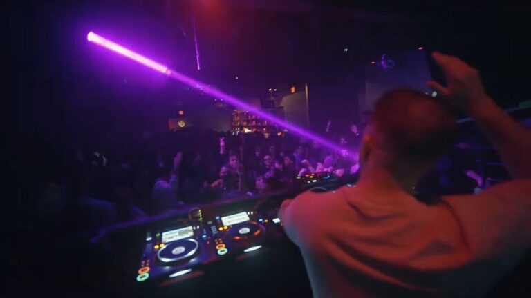 Brooklyn Nightlife - Top 12 Bars and Clubs to Visit in 2025 - The ...